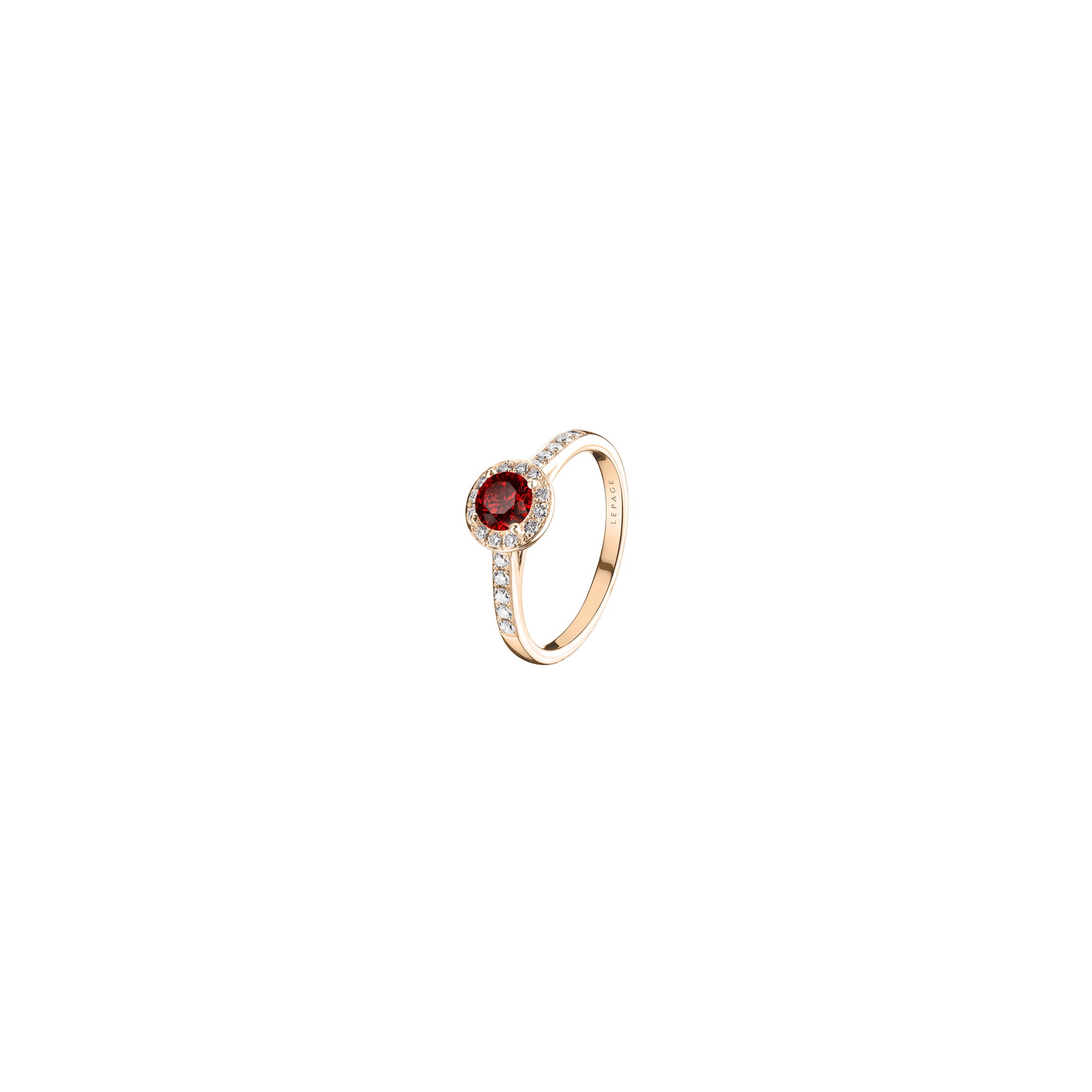 Coquette engagement ring in rose gold, ruby and diamonds | LEPAGE