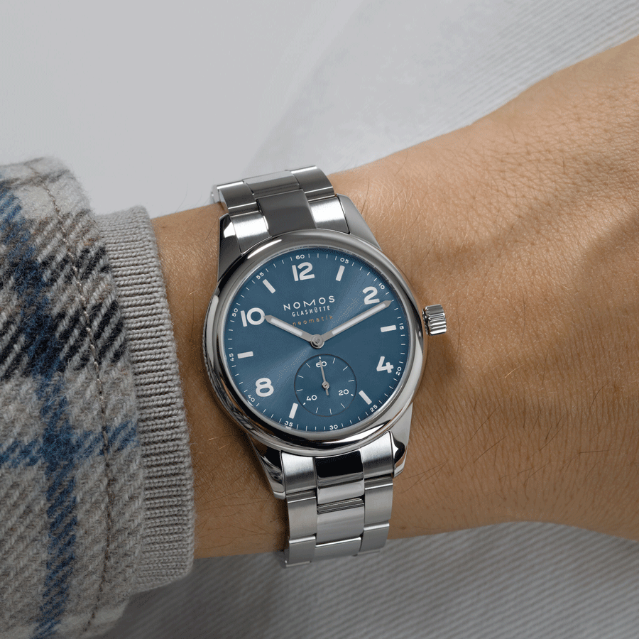 Montre NOMOS Club Sport Neomatik Polar fond acier 37 mm 747 - Lepage