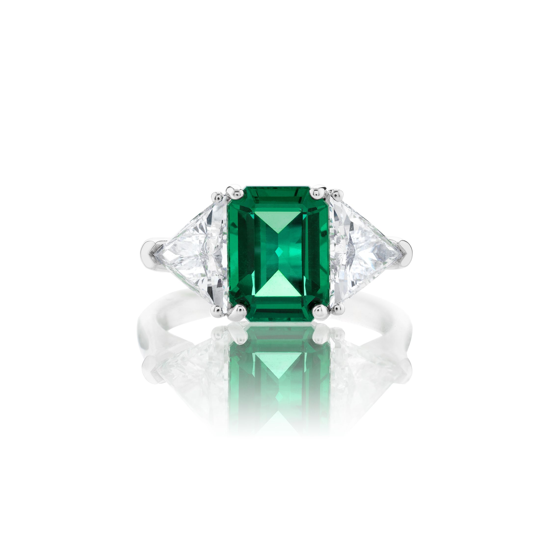 Lepage Cléo ring in platinum, emerald and diamonds | Lepage