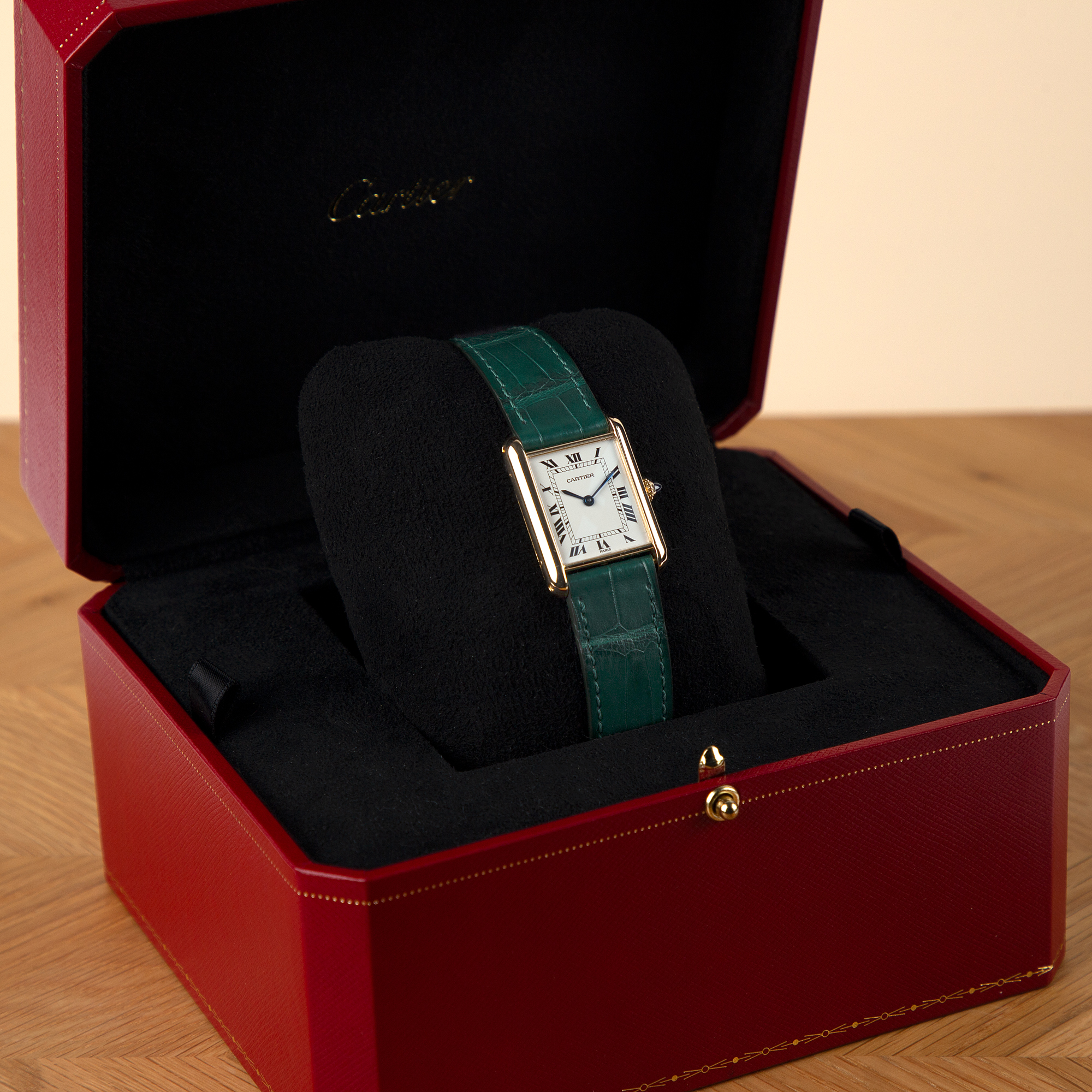 Vintage Cartier Tank LC "Paris" mechanical yellow gold 78086- Lepage