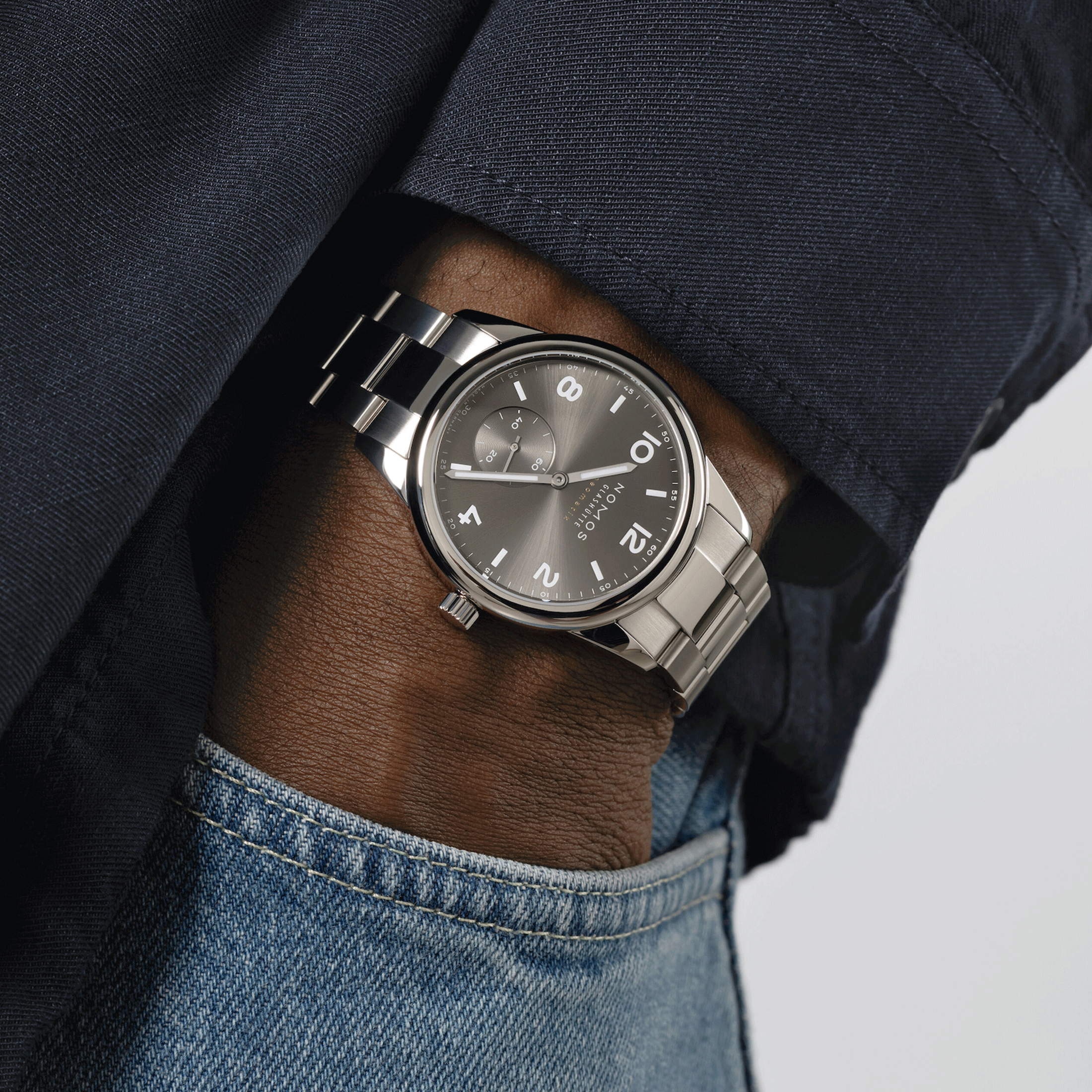 Montre Nomos Club Sport Neomatik Smoke Auto 39,5 mm 764 - Lepage