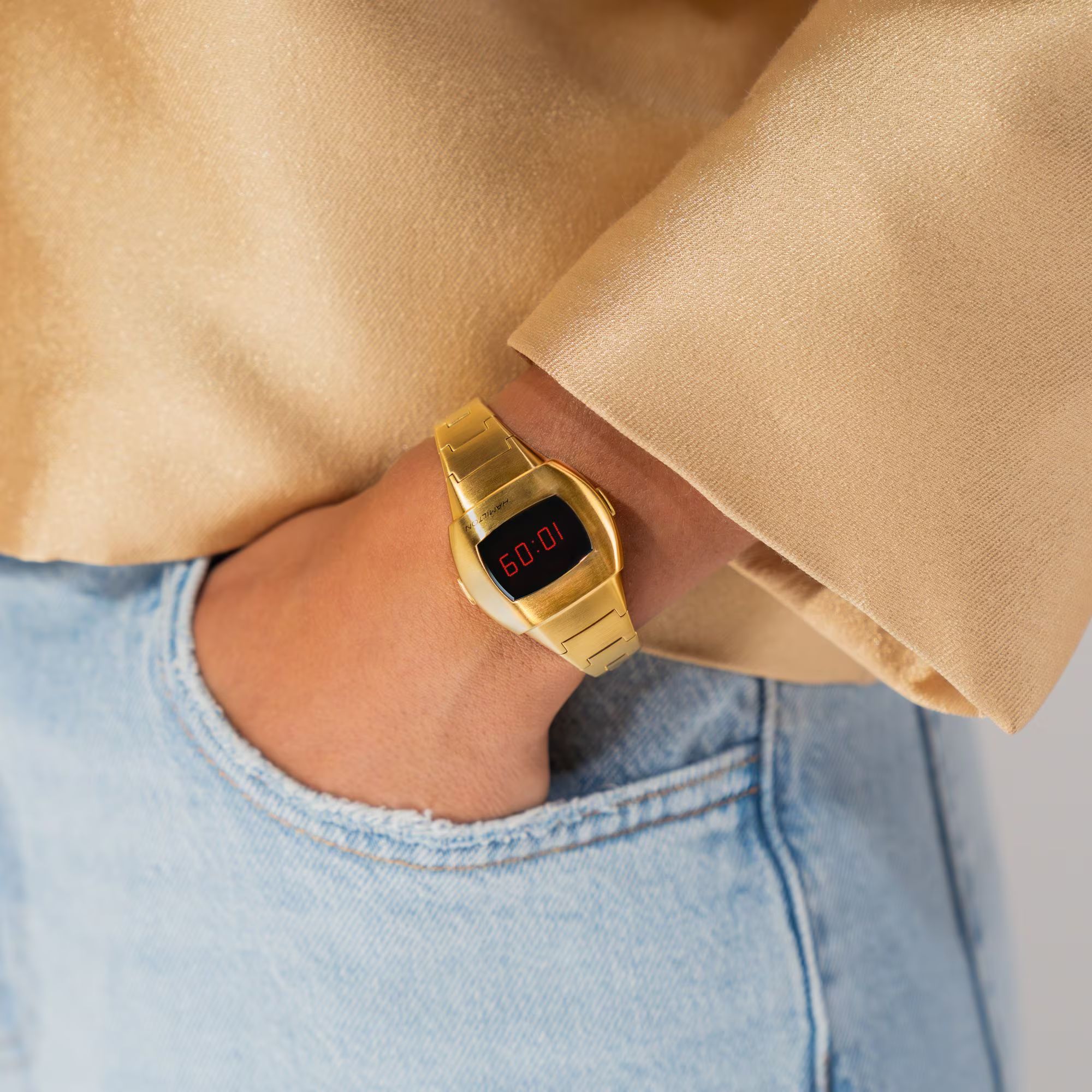 Hamilton PSR 74 Digital quartz PVD yellow gold watch LCD and Oled ...